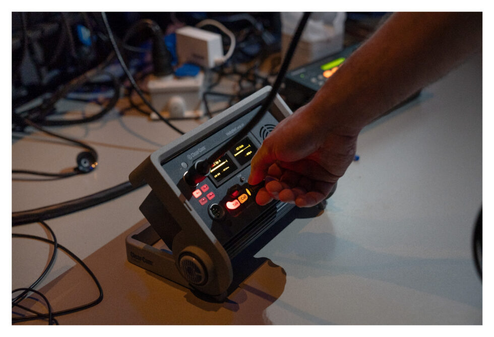 Licht, geluid, rigging & video verhuur & verkoop - Ampco Flashlight